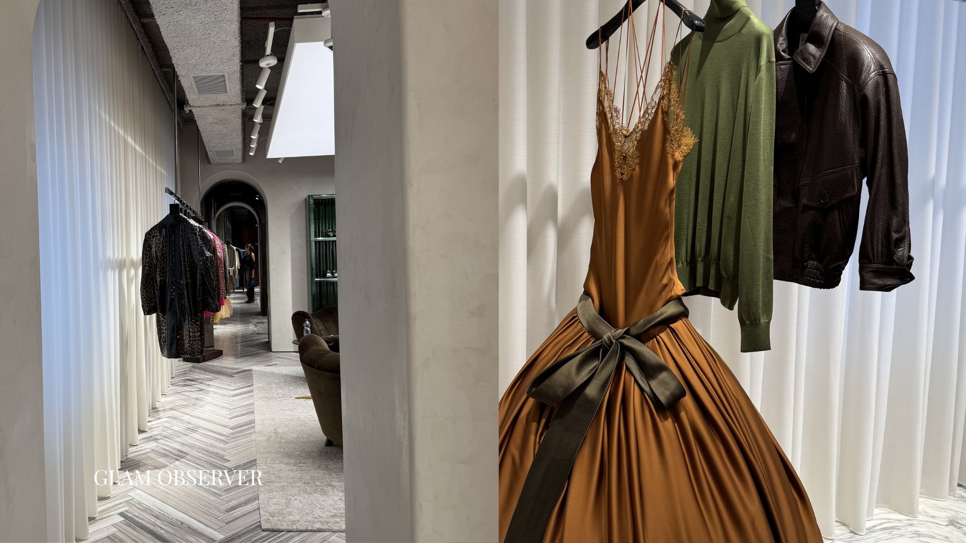 Fashion Buyer vs Fashion Merchandiser - What's The Difference And Which ...